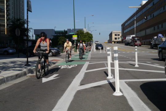 Chicago announces biggest bike lane expansion in its history - Cities Today