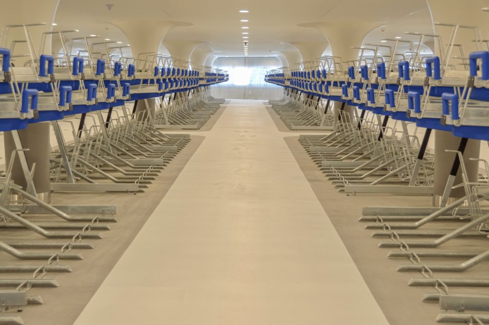 Amsterdam takes bike parking underwater - Cities Today